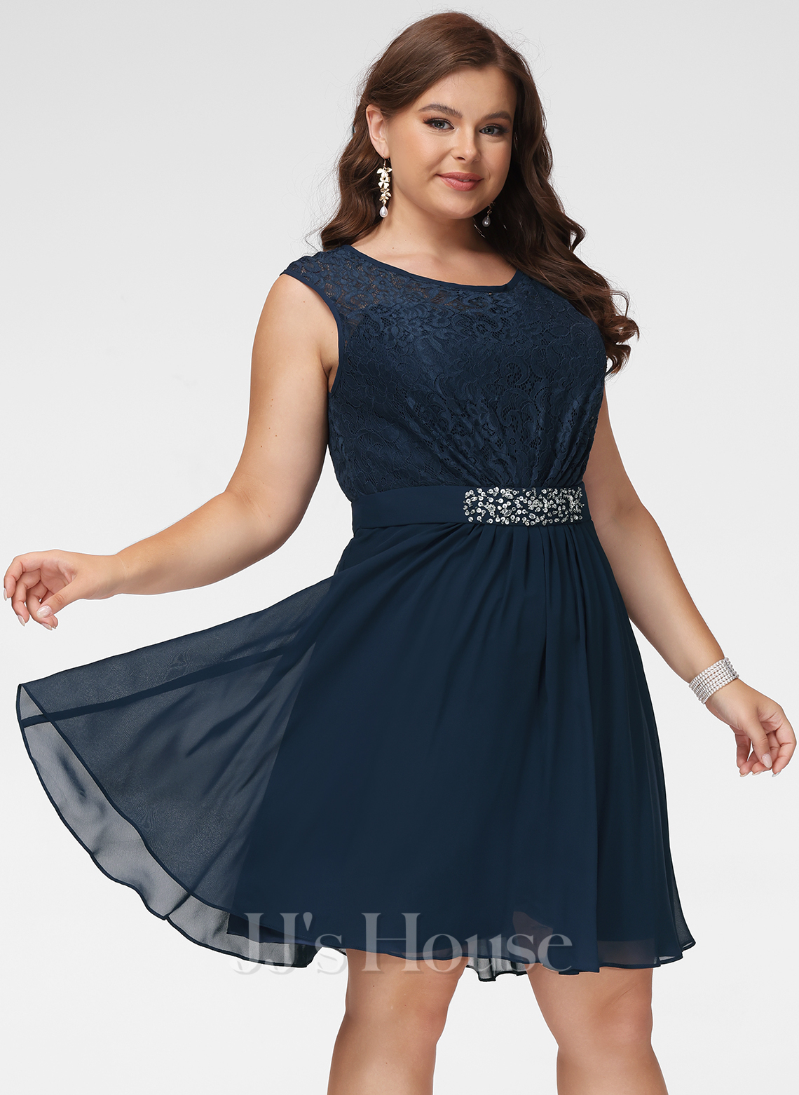 A-Line Scoop Knee-Length Chiffon Lace Homecoming Dress With Beading Bow ...
